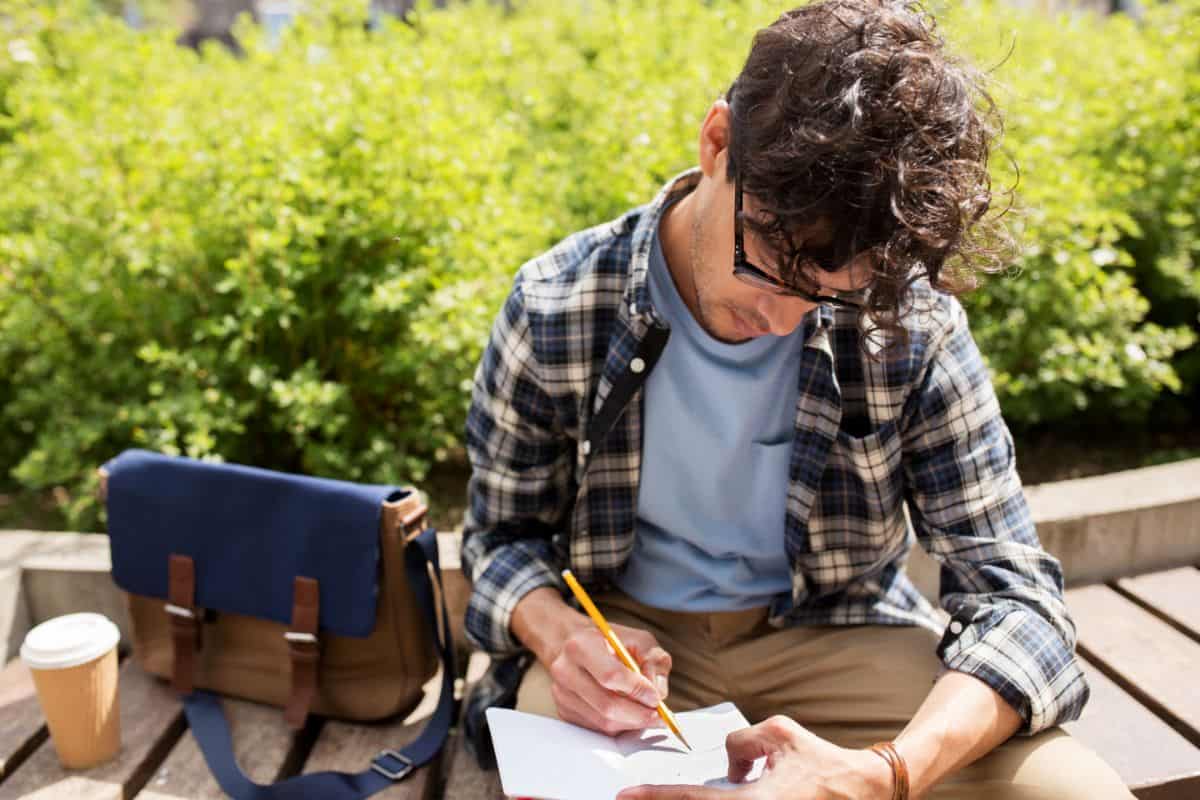 How Long Does It Take To Write 300 Words? - Word Counter